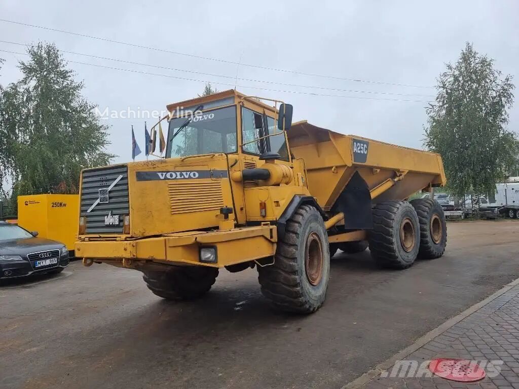 Volvo A25 zglobni damper