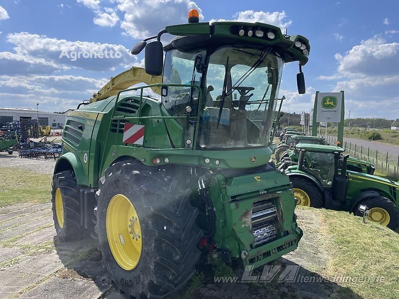 John Deere 8400 krmni kombajn