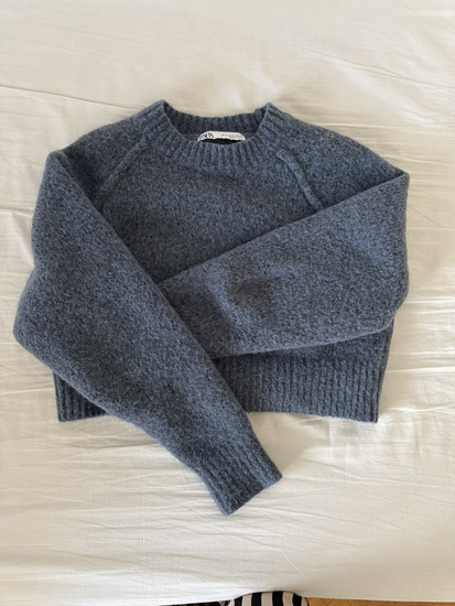 Zara crop top džemper