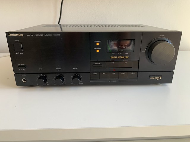 Technics SU-X977