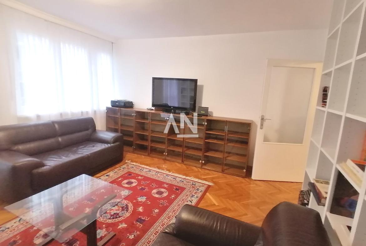 Palilula, Tašmajdan, 27 marta, 4,0 lux ID#12824 1.200 €