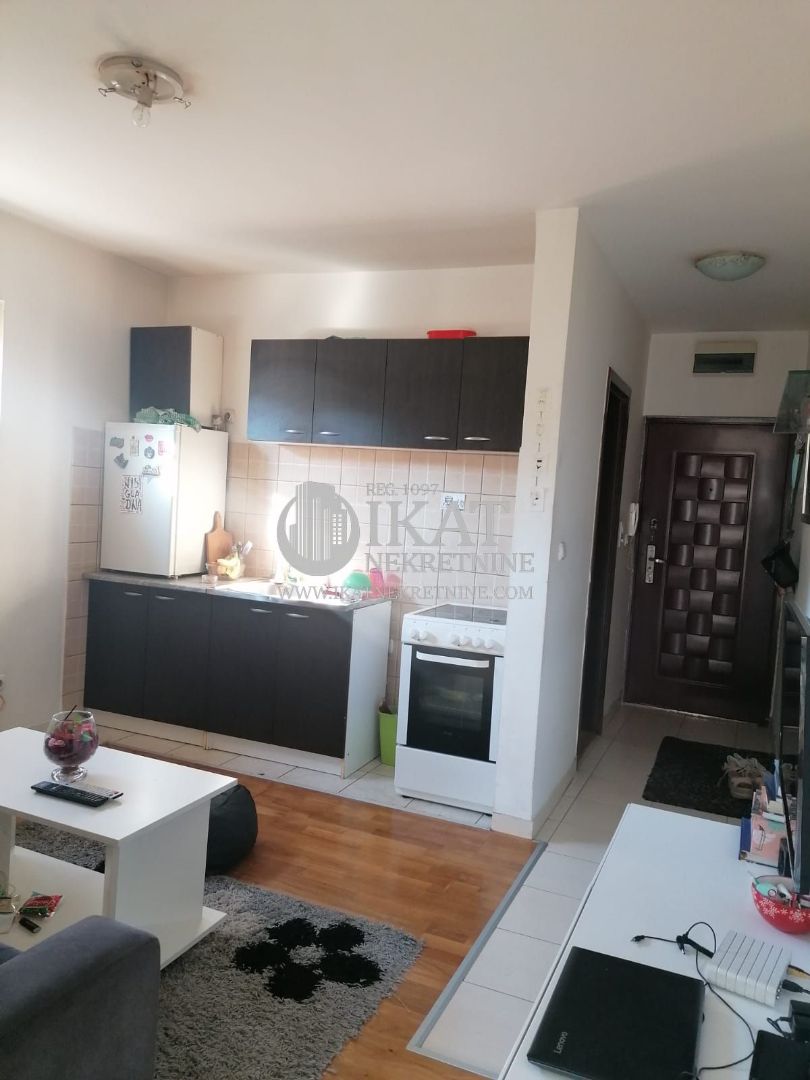 Voždovac, funkcionalan 1.5 stan, 36m2 ID#4040 110.000 €