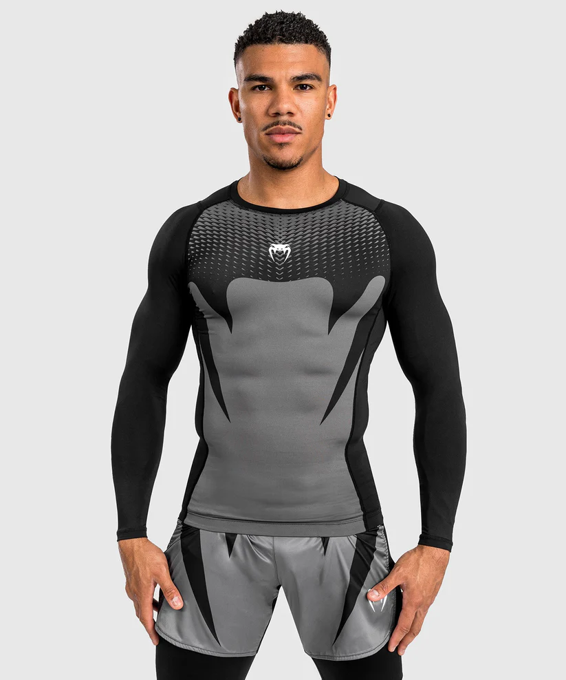 VENUM ATTACK MEN’S LONG SLEEVE RASHGUARD – BLACK/GREY