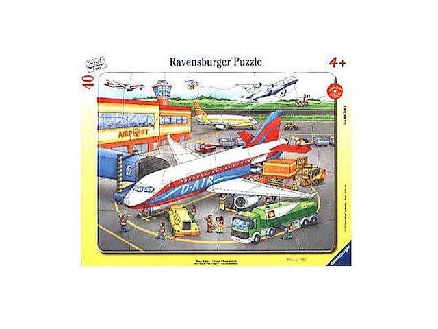 Ravensburger puzzle 40 delova -  Na aerodromu 06700