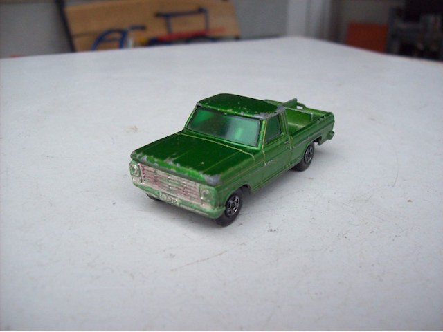 KENNEL TRUCK  LESNEY MATCHBOX SERIES No 50 ,1968 god.