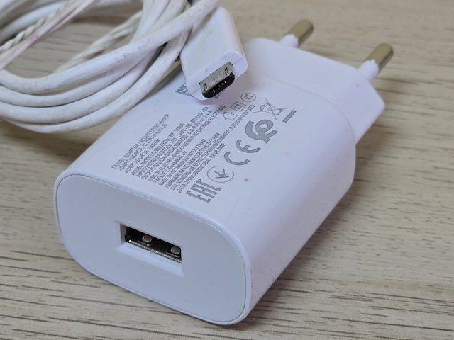 Punjač USB za mobilni 5-9V 2.4A + kabl mikro USB