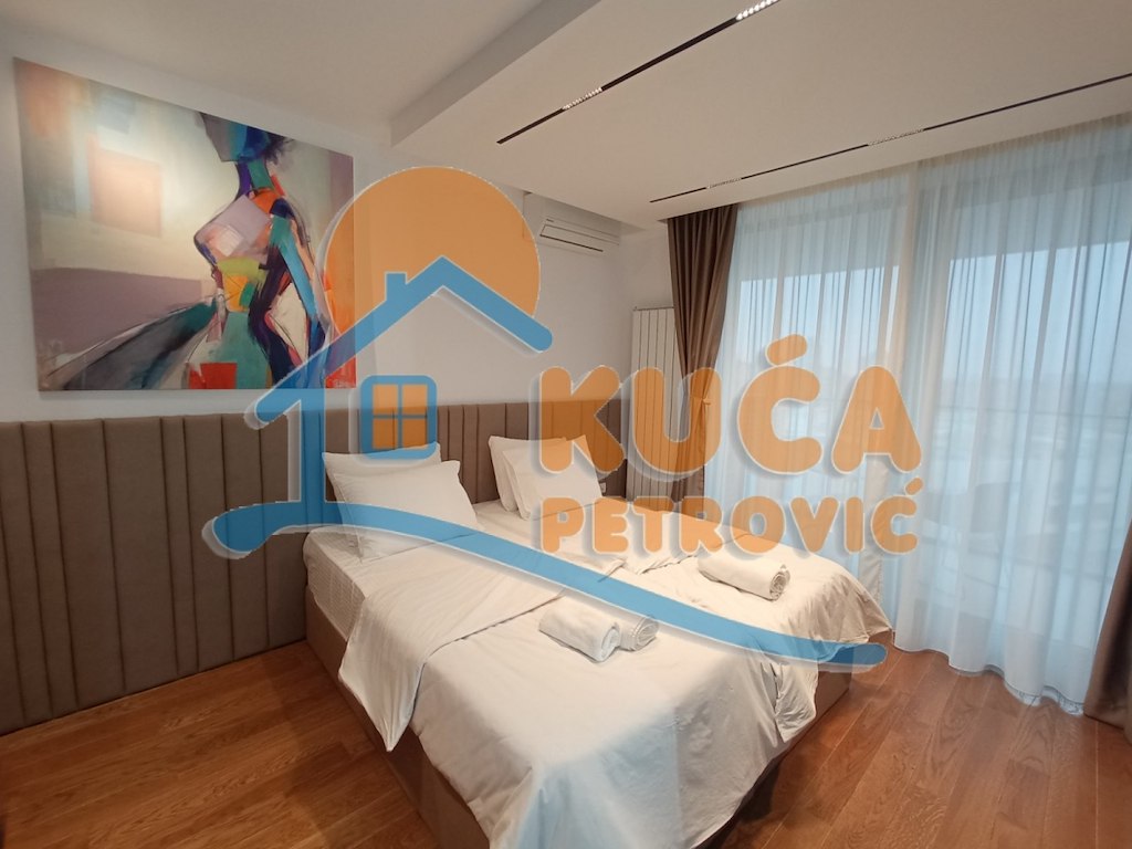 Izdazdaje se nov, neuseljavan stan u novom kompleksu Planet Residence, 30m2