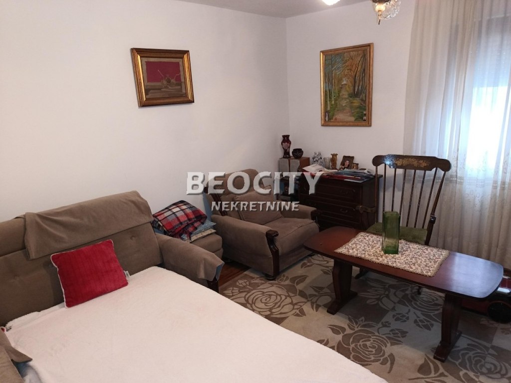 Novi Beograd, Bežanijska kosa, Joze Šćurle, 1. 5, 38m2, 230EUR