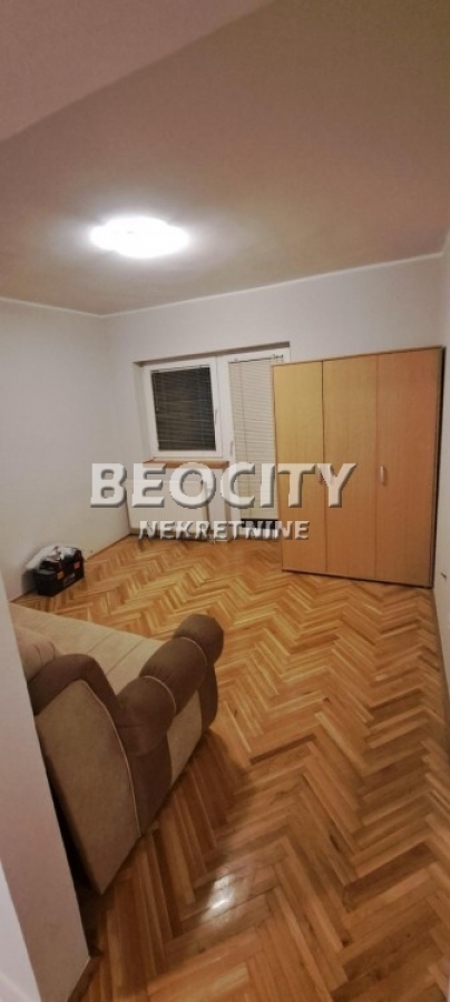 Novi Sad, Bulevar Oslobođenja, Slovačka, 0. 5, 30m2, 300EUR