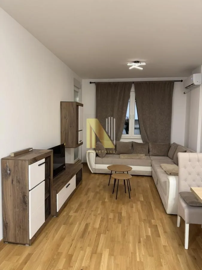 Izdavanje, dvosoban stan, 60m2, Avijatičarsko naselje, Novi Sad, Novi Sad