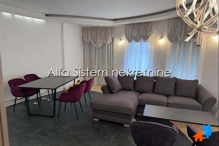 Izdavanje, četvorosoban stan, 150m2, Senjak, Beograd