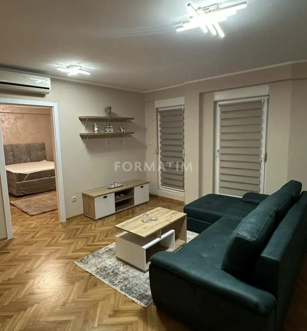 Izdavanje, dvosoban stan, 63m2, Stari Grad, Beograd