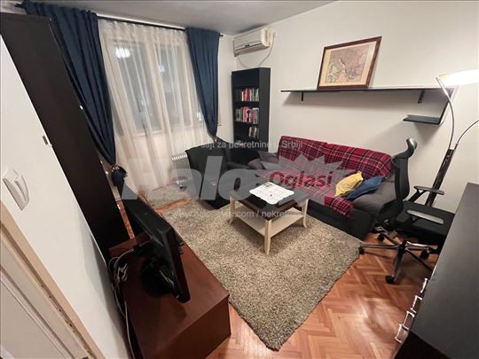 Stari Grad, Centar, Dvosoban stan, 50m2