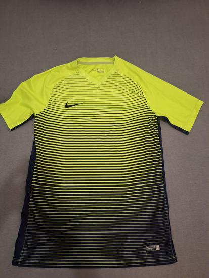 Nike DRI-FIT majica