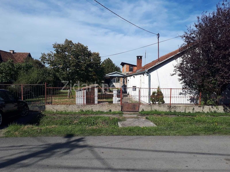 ID 3576021, Beograd, Zemun Batajnica,Iriška