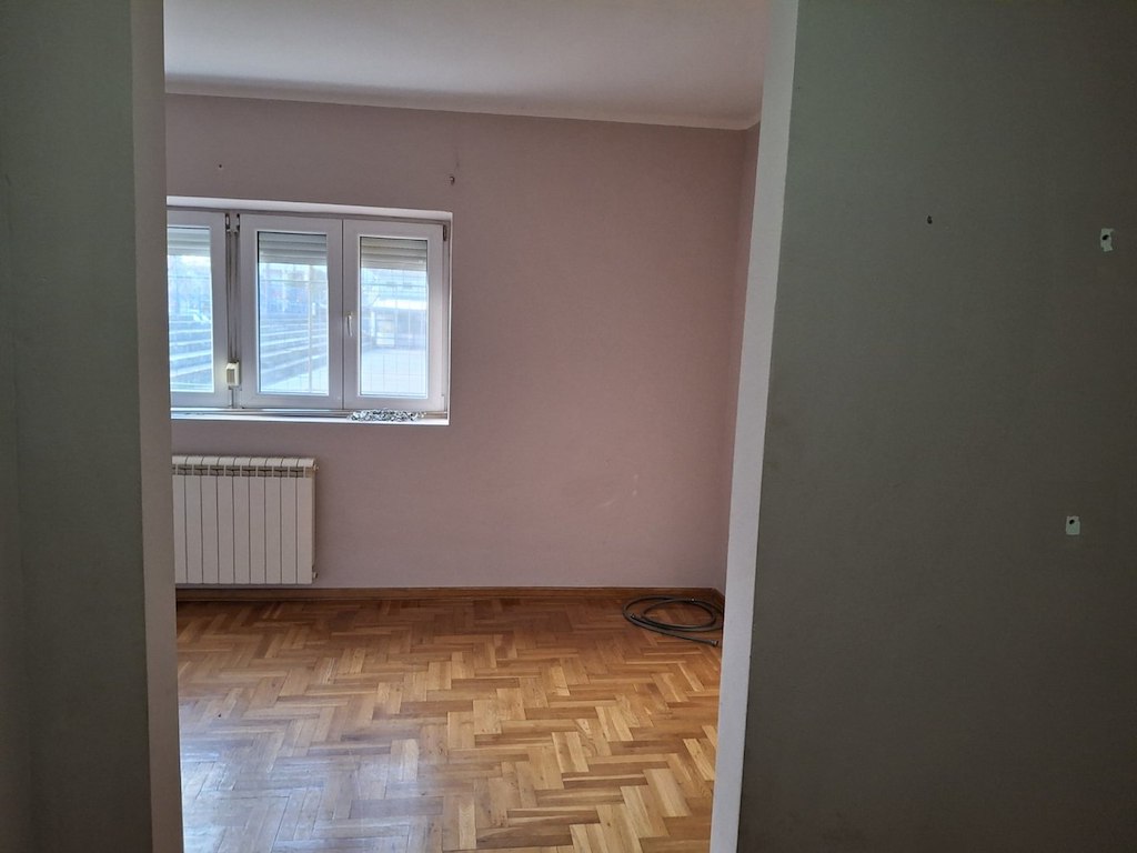 ID 3598895, Sremski okrug, Stara Pazova Stara Pazova,Branka Radičevića