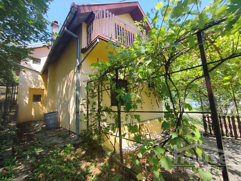 ID 3045803, Novi Sad, SALAKSIJE