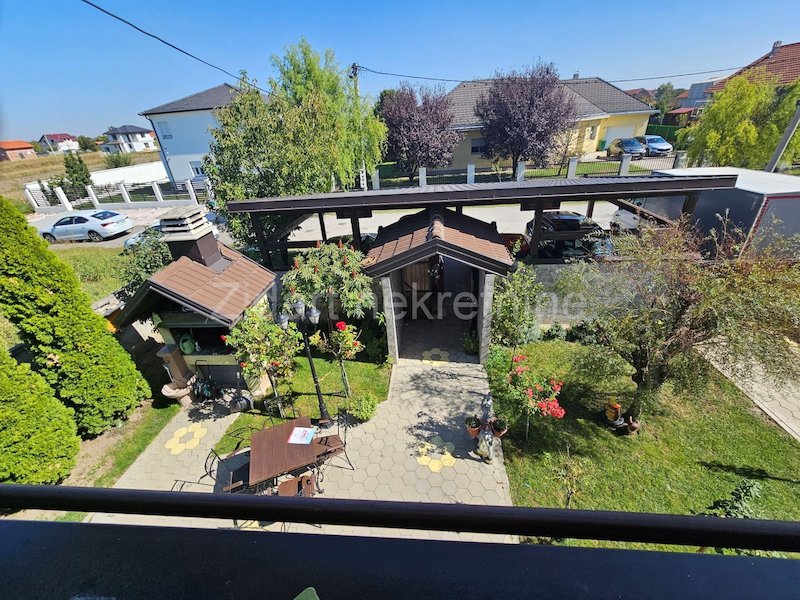 ID 3567738, Sremski okrug, Stara Pazova Stari Banovci,