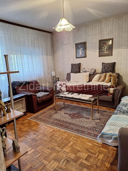 ID 3567256, Beograd, Rakovica Labudovo Brdo,Sretena Mladenovića-mike