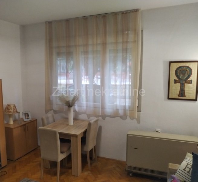 ID 3574036, Beograd, Zemun Prvomajska,Prvomajska