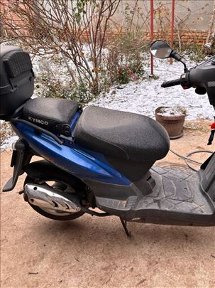 Prodajem moped Kymco Agility 50 4T