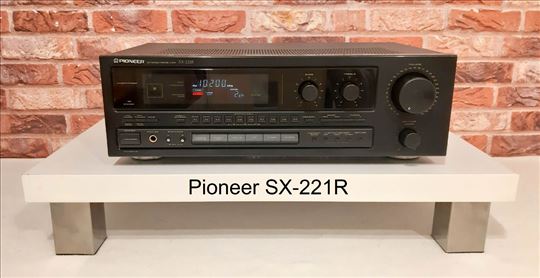 Pioneer SX-221R