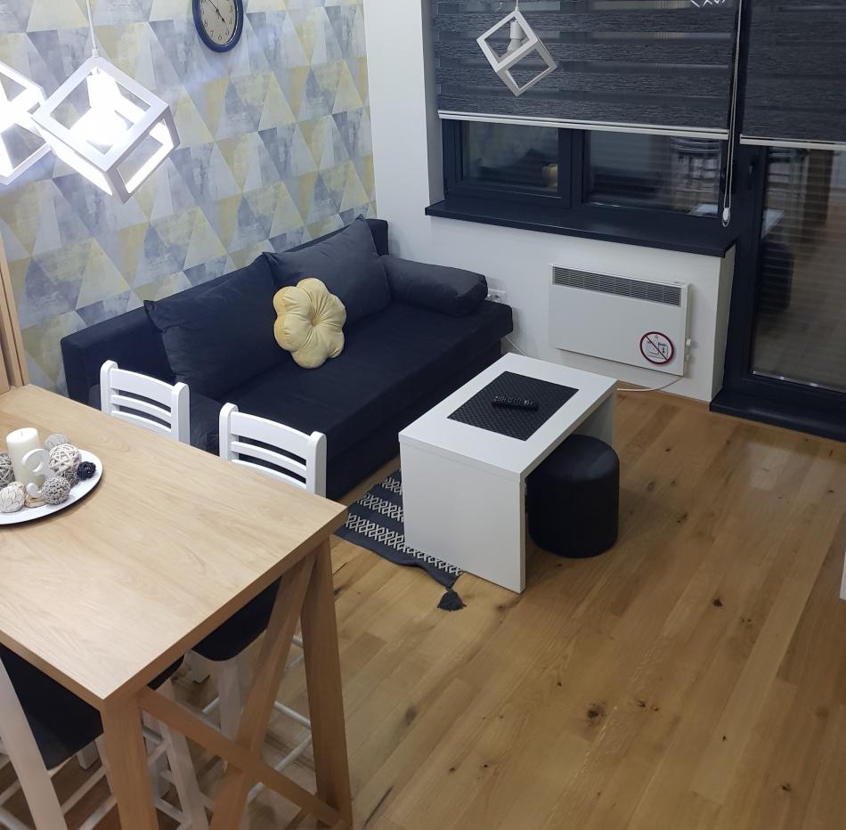 Apartman Lola