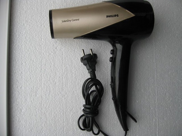 3-31 Philips salondry control HP8182 2200W