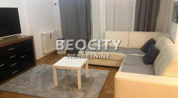 Vojvođanska , Trosoban stan za izdavanje, 80m2, 800€