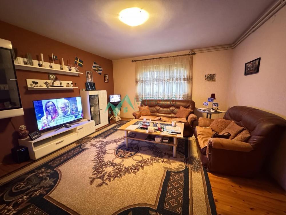 Kuća na prodaju, 179m2, 319.300€