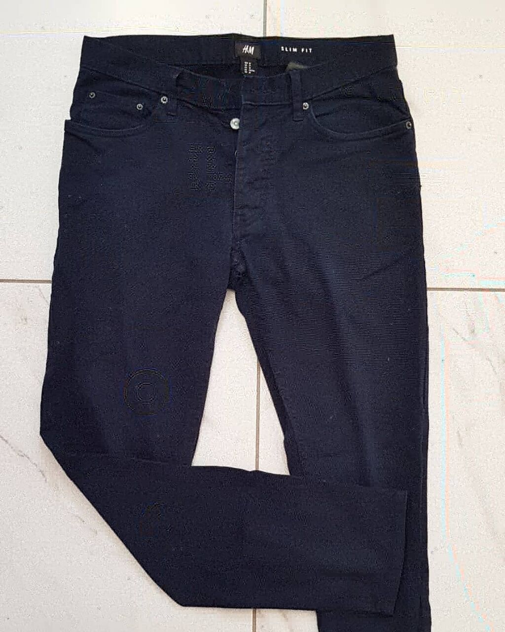 Pantalone H&M Prelepe Fali im samo dugme