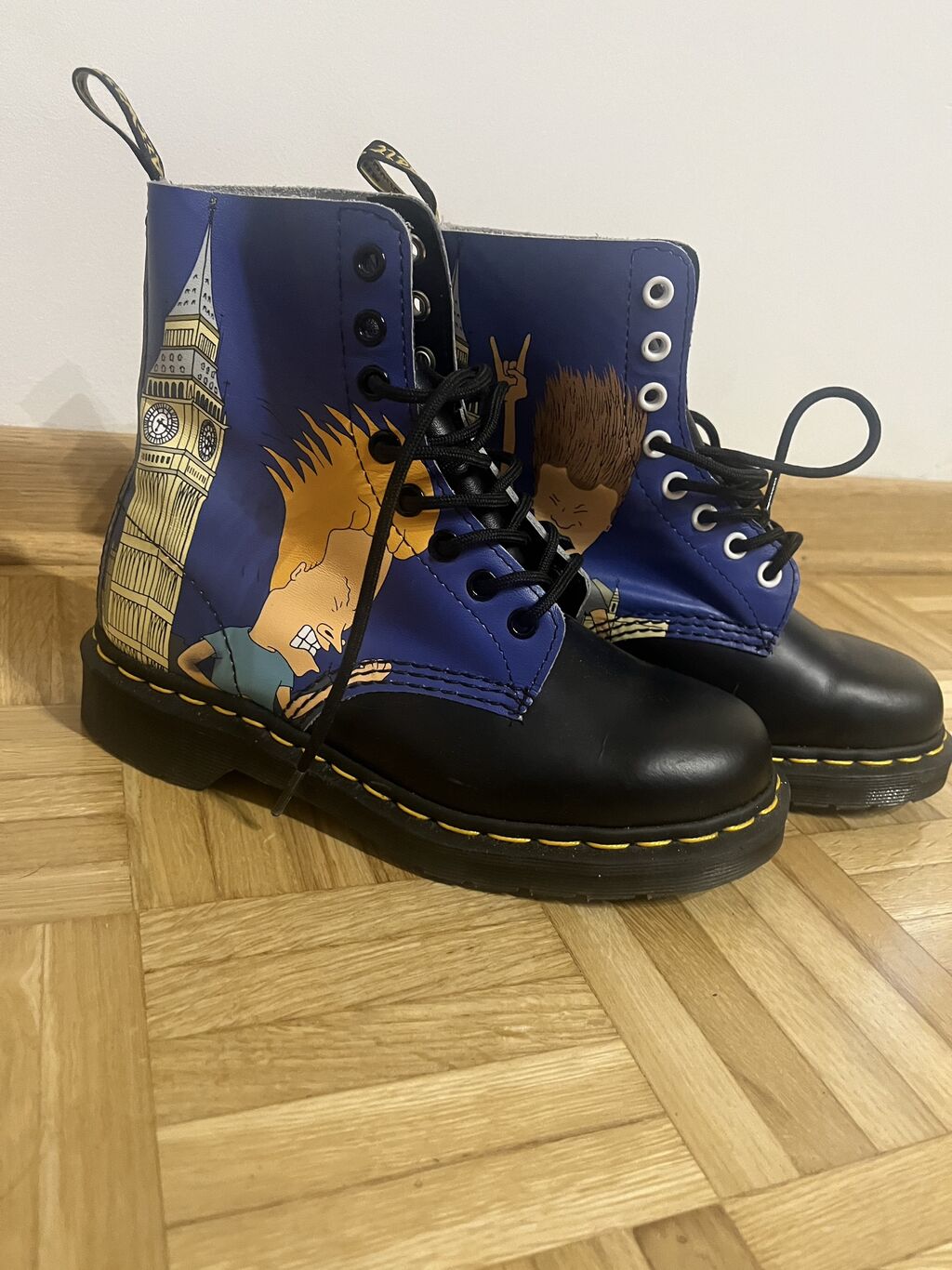 Gležnjače, Dr. Martens, 37