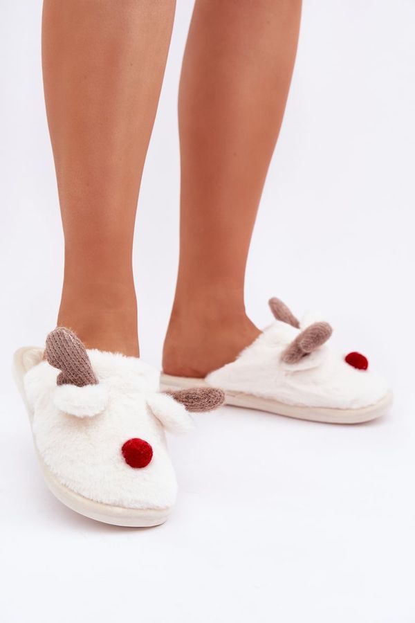 MARKA NIEZDEFINIOWANA WOMEN'S FURRY SLIPPERS WITH REINDEER MOTIF WHITE SENNALITH