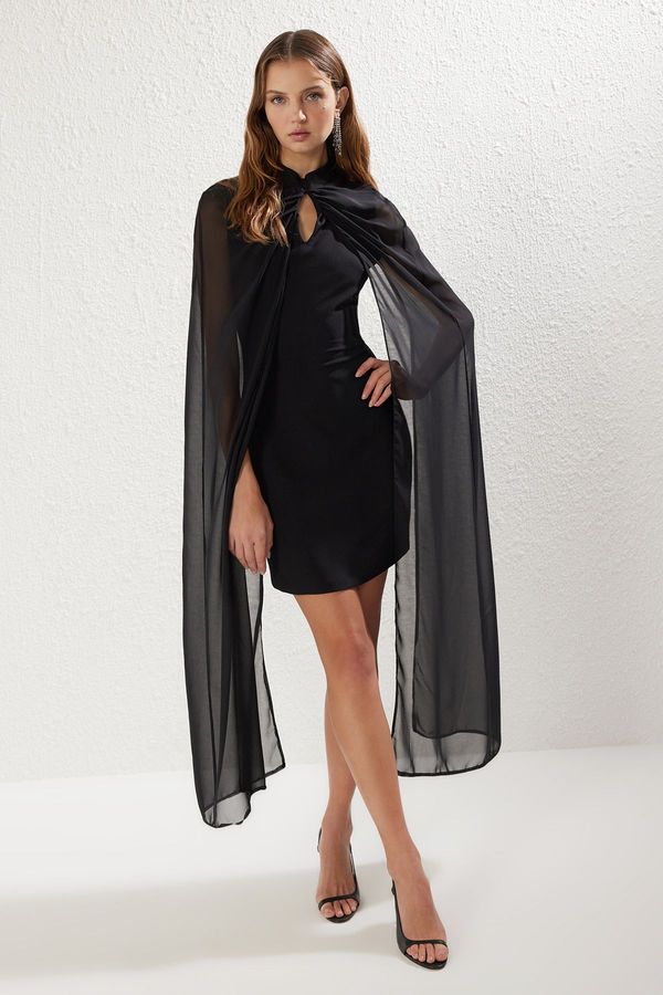TRENDYOL BLACK BODY-SIT CAPE DETAILED WOVEN ELEGANT EVENING DRESS