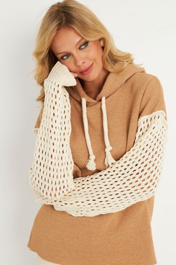 COOL & SEXY WOMEN'S CAMEL SLEEVE OPENWORK HOODED SWEATSHIRT YLE12