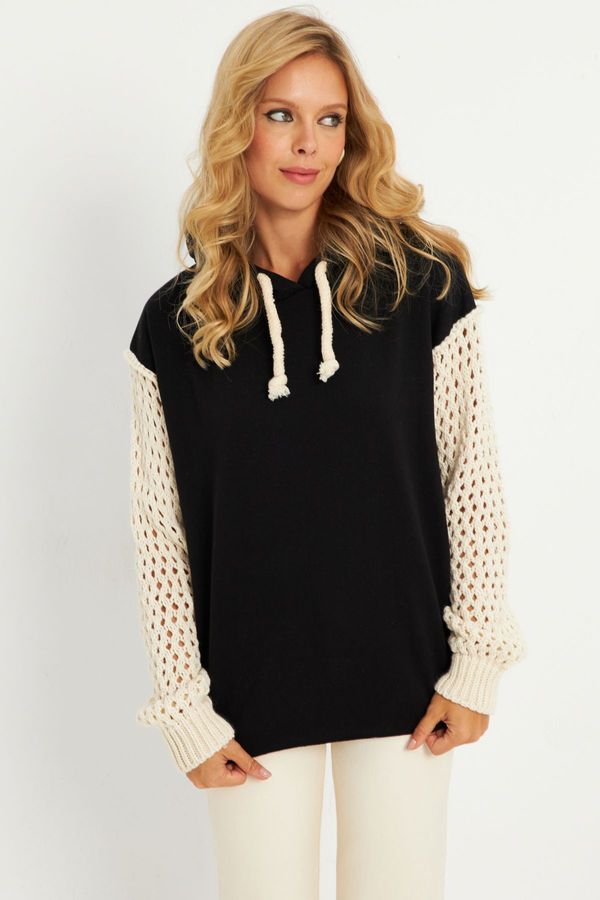 COOL & SEXY WOMEN'S BLACK-ECRU HOODED SWEATSHIRT WITH OPENWORK SLEEVES YLE12