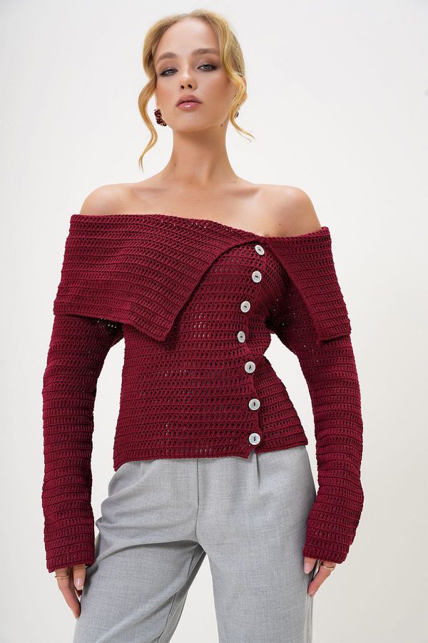 TREND ALAÇATI STILI WOMEN'S BURGUNDY MADONNA COLLAR BUTTON DETAILED OPENWORK WINTER KNITWEAR SWEATER