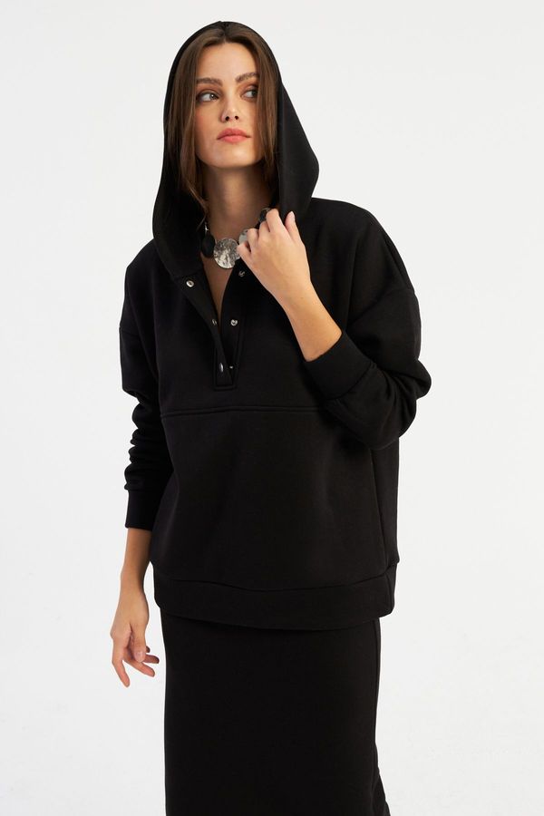 COOL & SEXY WOMEN'S BLACK HOODED SNAP SWEATSHIRT TF22