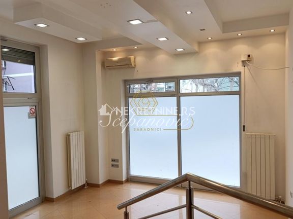 Novi Sad, Grbavica, 0.5 stan, 69m2, 160000 EUR