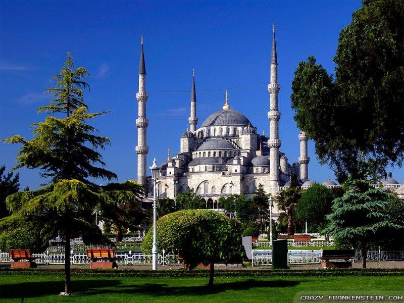 ISTANBUL PRVI MAJ AUTOBUSOM