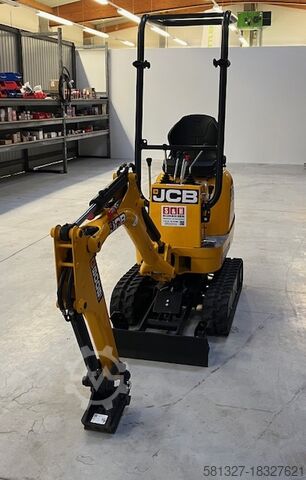 Mini bageri
JCB 8008CTS