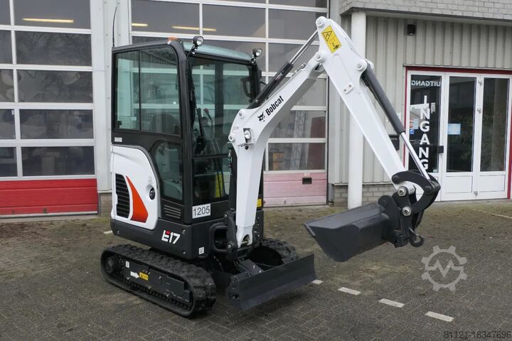 Bager za puzanje
Bobcat E17z | 8 Hours | 2023 | Completely With Buckets...