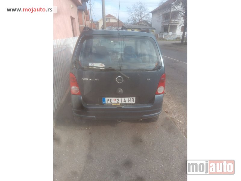 Opel Agila