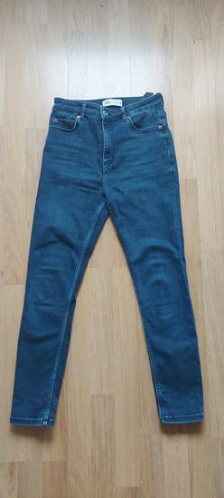 Zara skinny farmerice 40 M