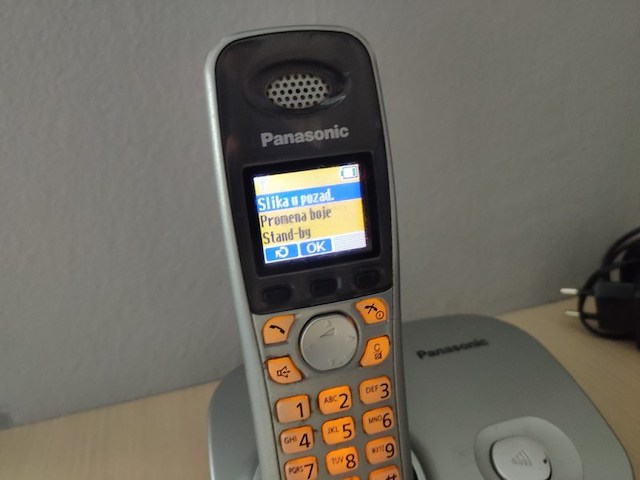 Panasonic bezicni fiksni telefon,Color,Tft.