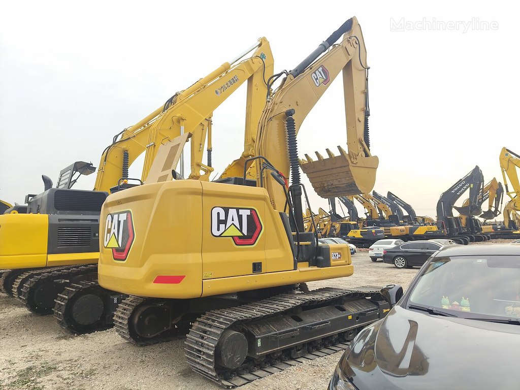 Caterpillar 323GC bager guseničar