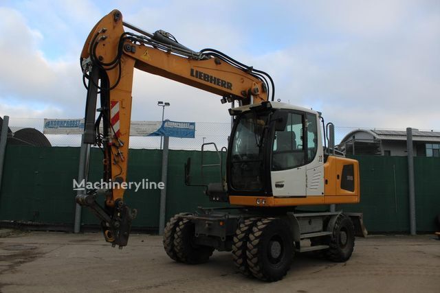 Liebherr A 916 - Nr.: 125 bager točkaš