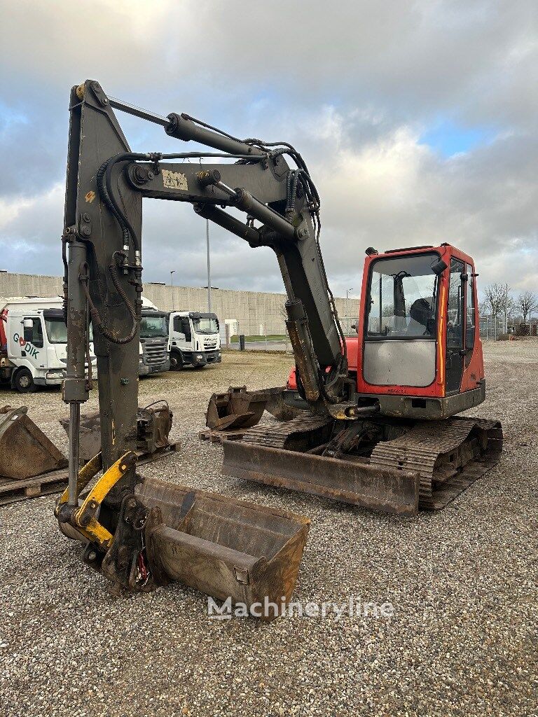 Komatsu PC 75 / 6 buckets mini bager