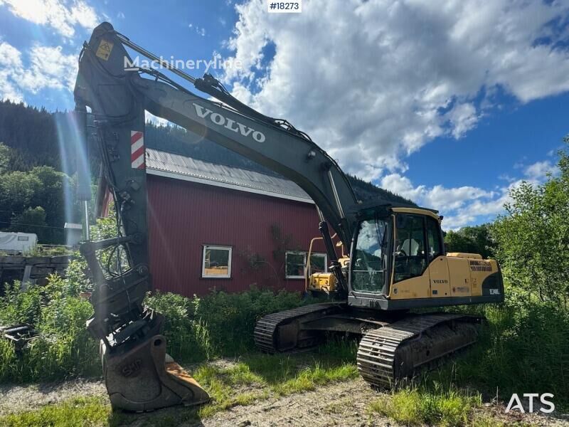 Volvo EC240CL bager guseničar