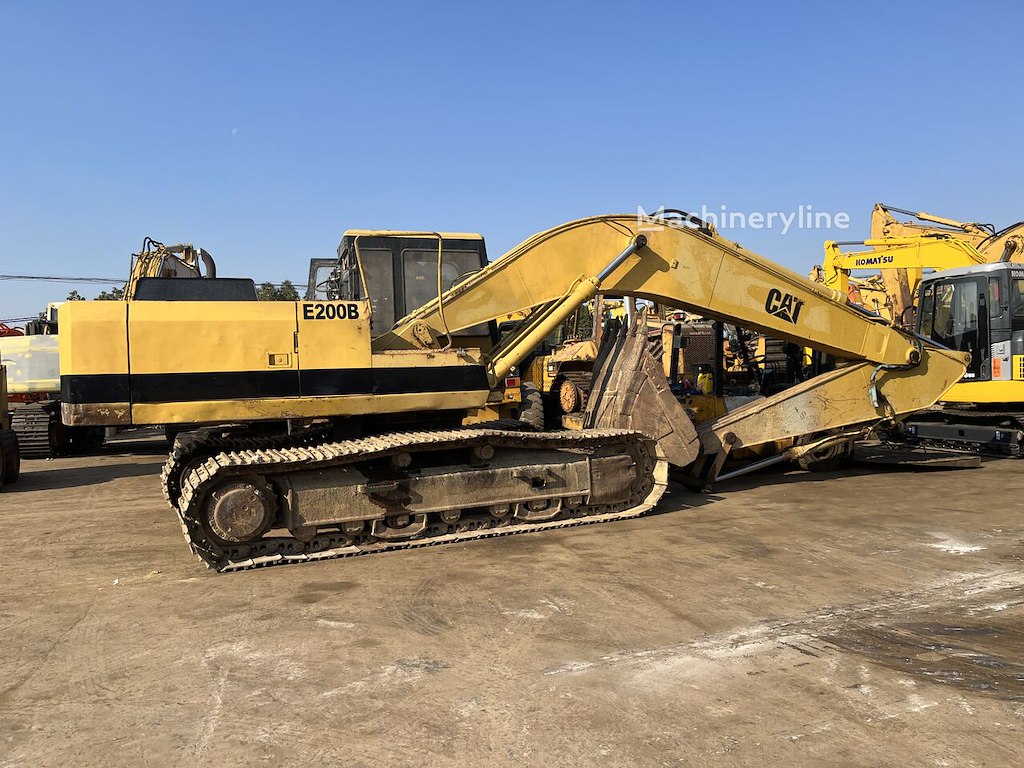 Caterpillar E200B bager guseničar